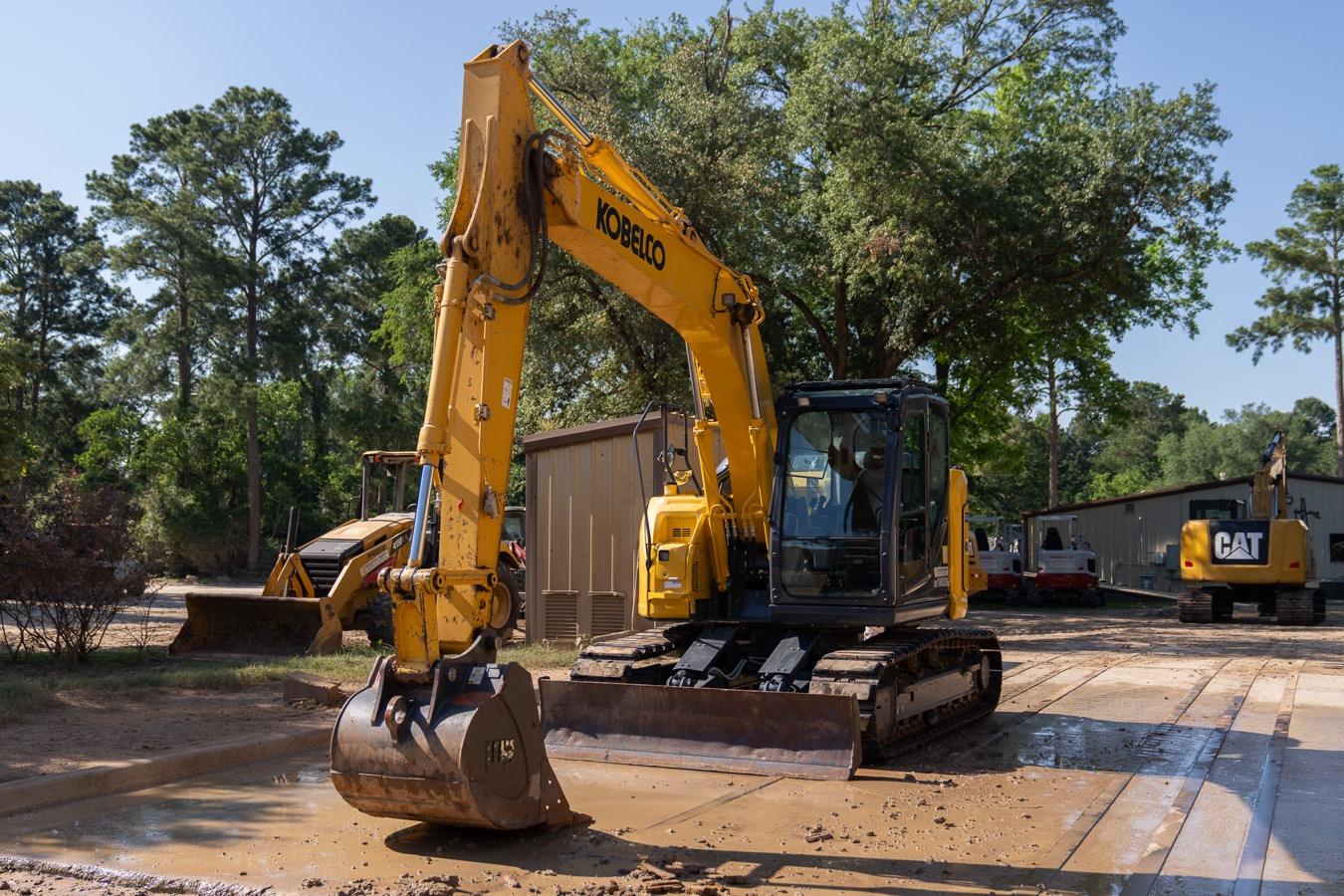 How to Choose the Right Excavator Size for Your Next Project - Houston ...